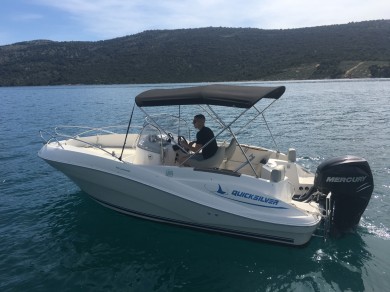 Fiche technique Quicksilver 635 Commander avec vidéo - SamBoat