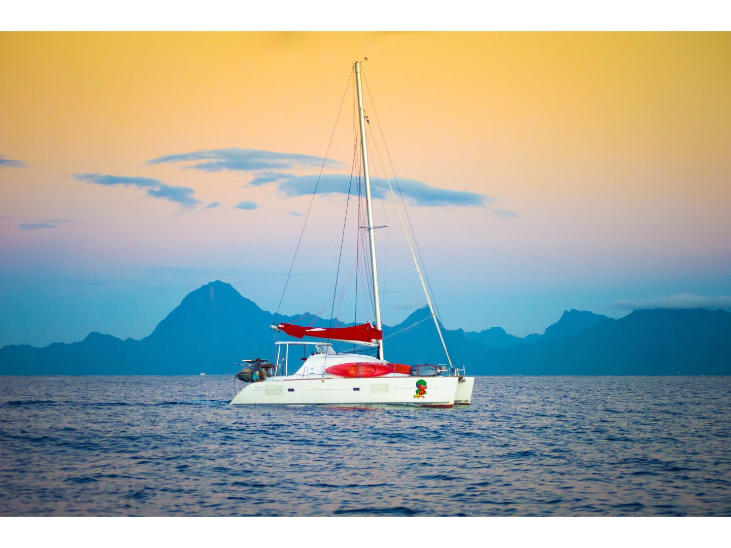 Location Catamaran Lagoon 380 S2 (Poe Maia) - Fa'anui | SamBoat