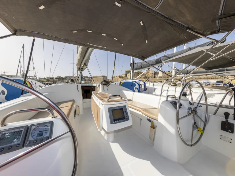 Location Voilier Bénéteau Cyclades 50.5 - Il-Kalkara | SamBoat