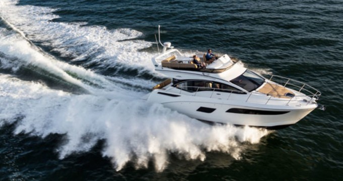 Fiche technique Sea Ray 400 Sundancer avec vidéo | SamBoat
